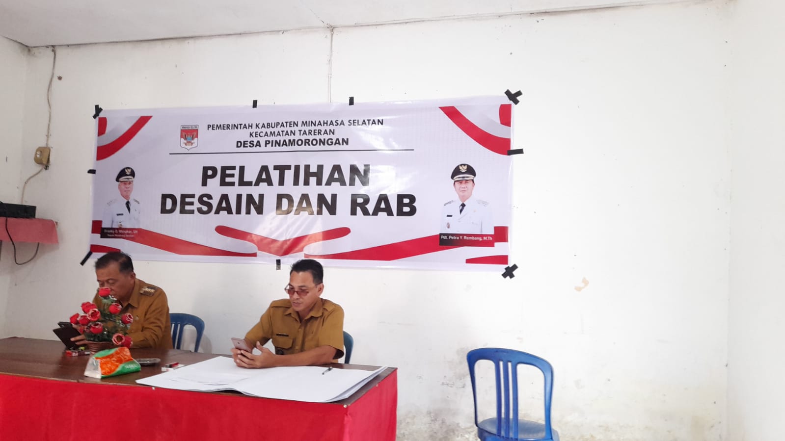 Pemdes Pinamorongan Gelar Pelatihan Desain Dan RAB Bagi Para Kader ...